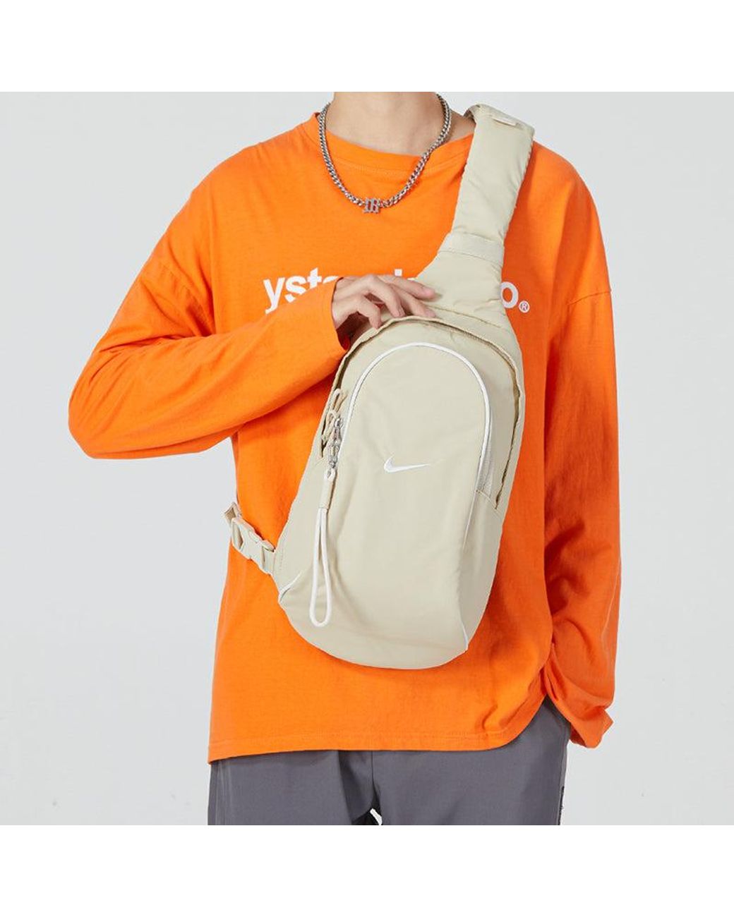 Nike Sportswear Essential Sling Bag 8L 'Rattan' in Natural | Lyst