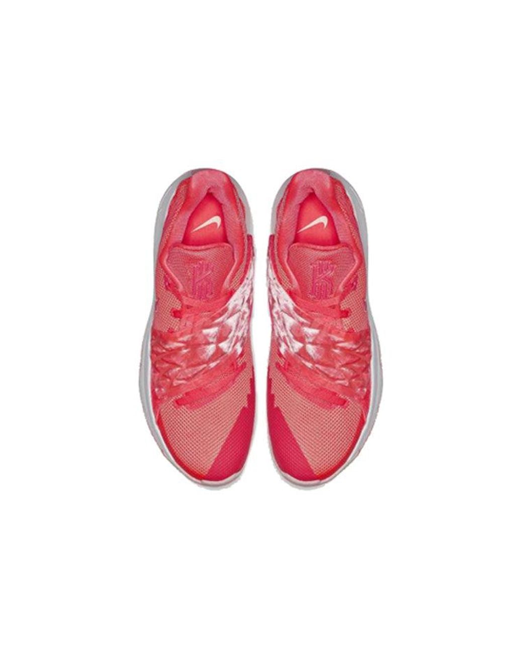 Nike Kyrie Low 'Hot Punch' in Pink for Men | Lyst