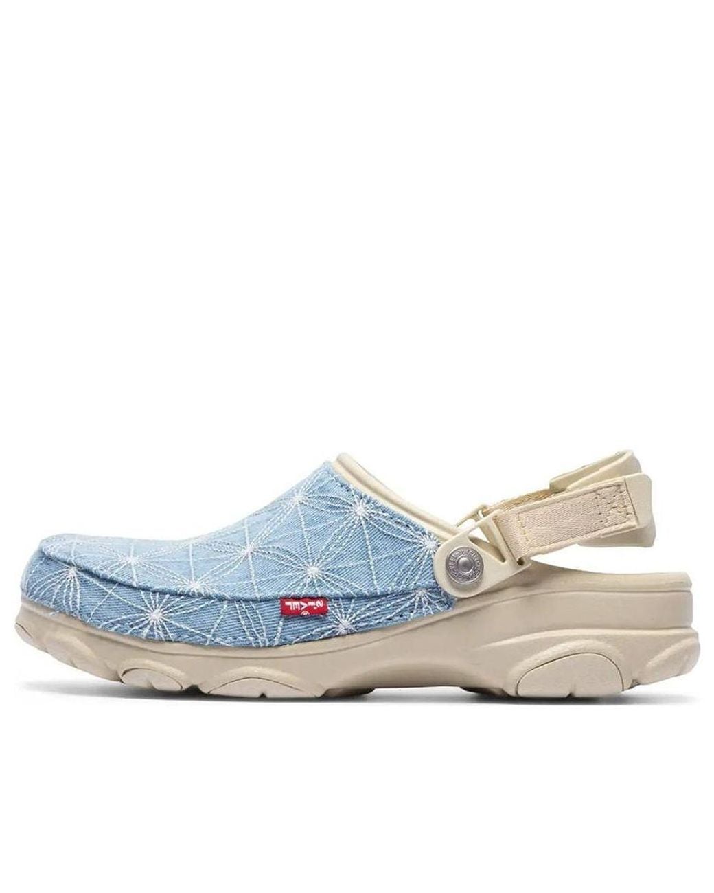 Crocs™ X Levi's Sashiko Classic All-Terrain Clog 'Bone' in Blue for Men ...