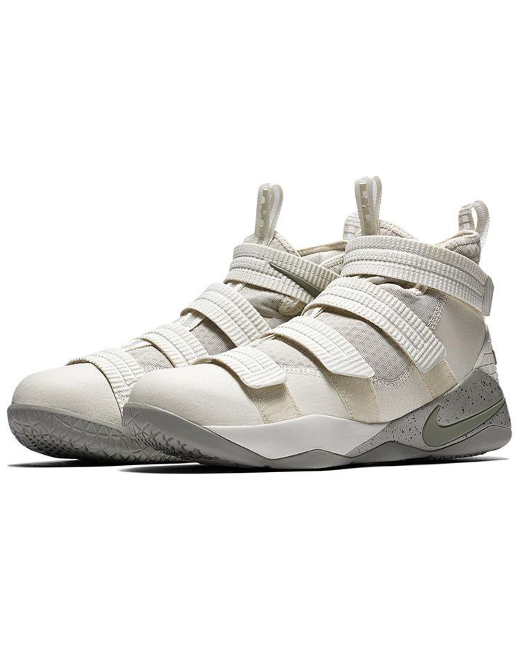Nike Lebron Soldier 11 Sfg 'Light Bone' in Metallic for Men | Lyst