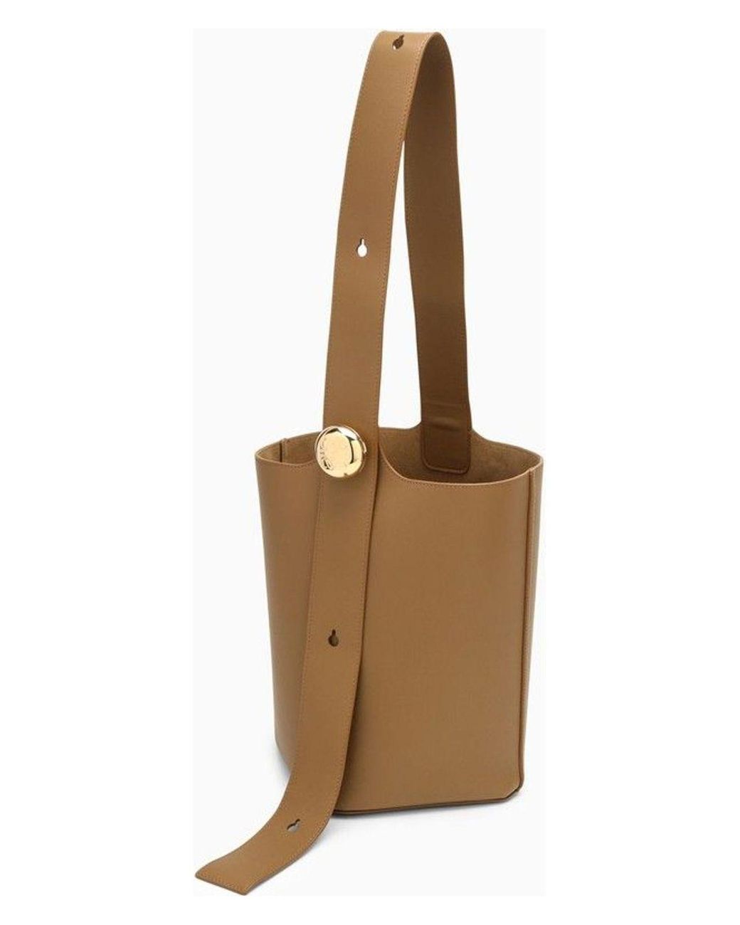 Loewe Calfskin Pebble Bucket Medium Bag in Natural | Lyst
