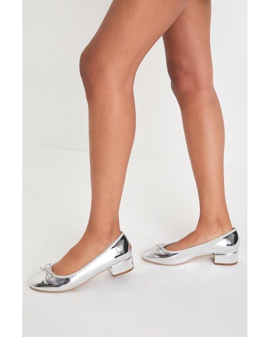 Steve Madden Cherish Patent Bow Low Heel Pumps in White | Lyst