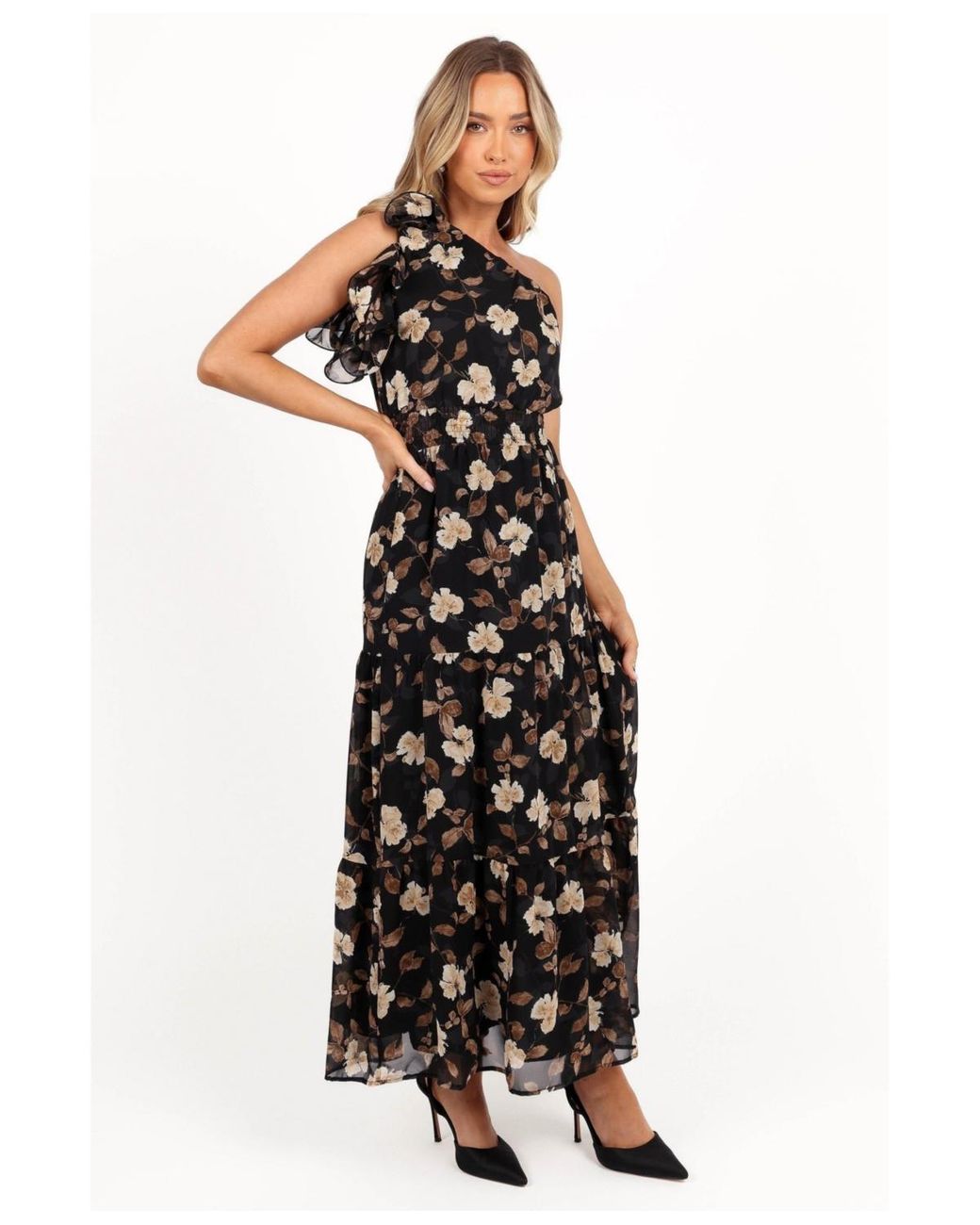 Petal & Pup Layley One Shoulder Maxi Dress in Black | Lyst