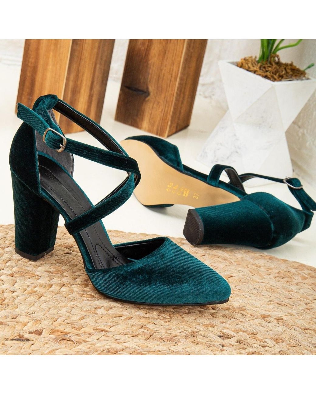 Forever & Always Shoes Sina Criss Cross High Block Heels in Black | Lyst