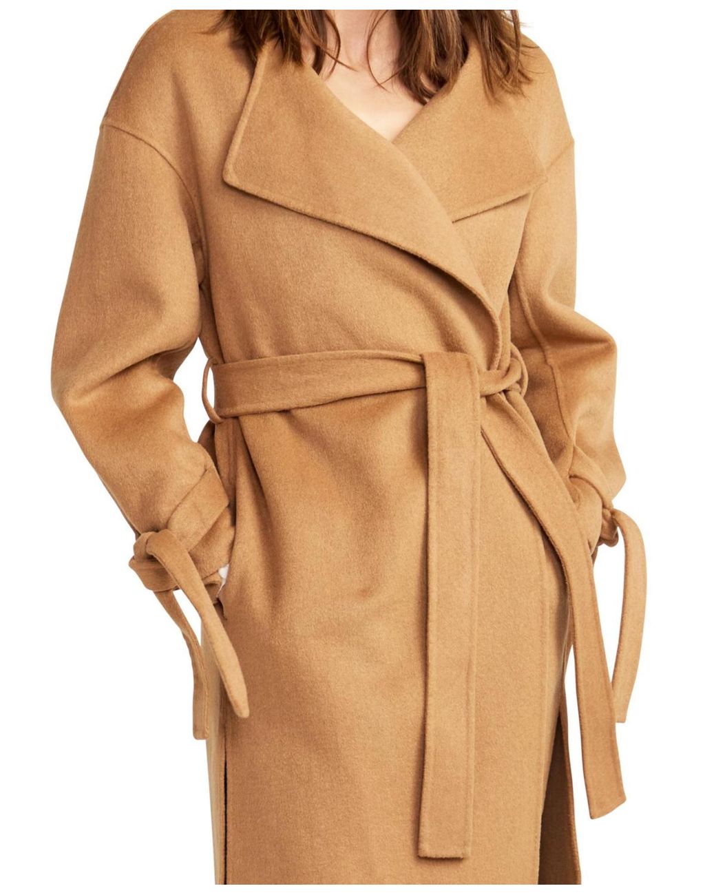 Belle & Bloom Head Over Heels Collarless Robe Coat in Natural | Lyst