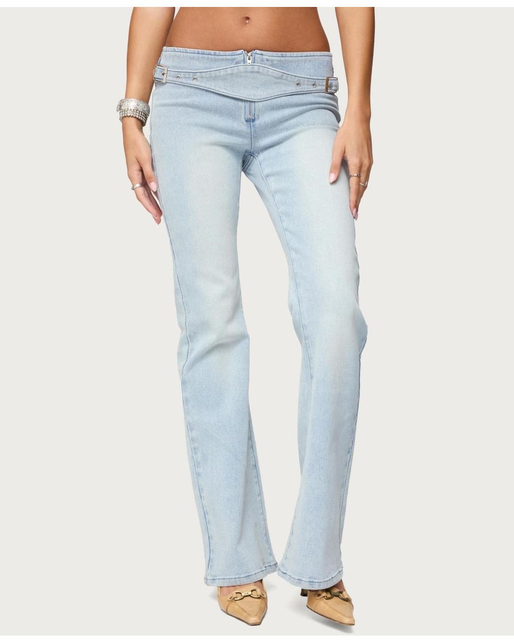 Edikted Kenza Belted Low Rise Flared Jeans in Blue | Lyst