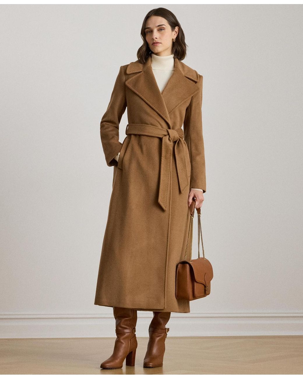 Ralph Lauren Stitch-trim Notch-collar Belted Coat in Natural | Lyst