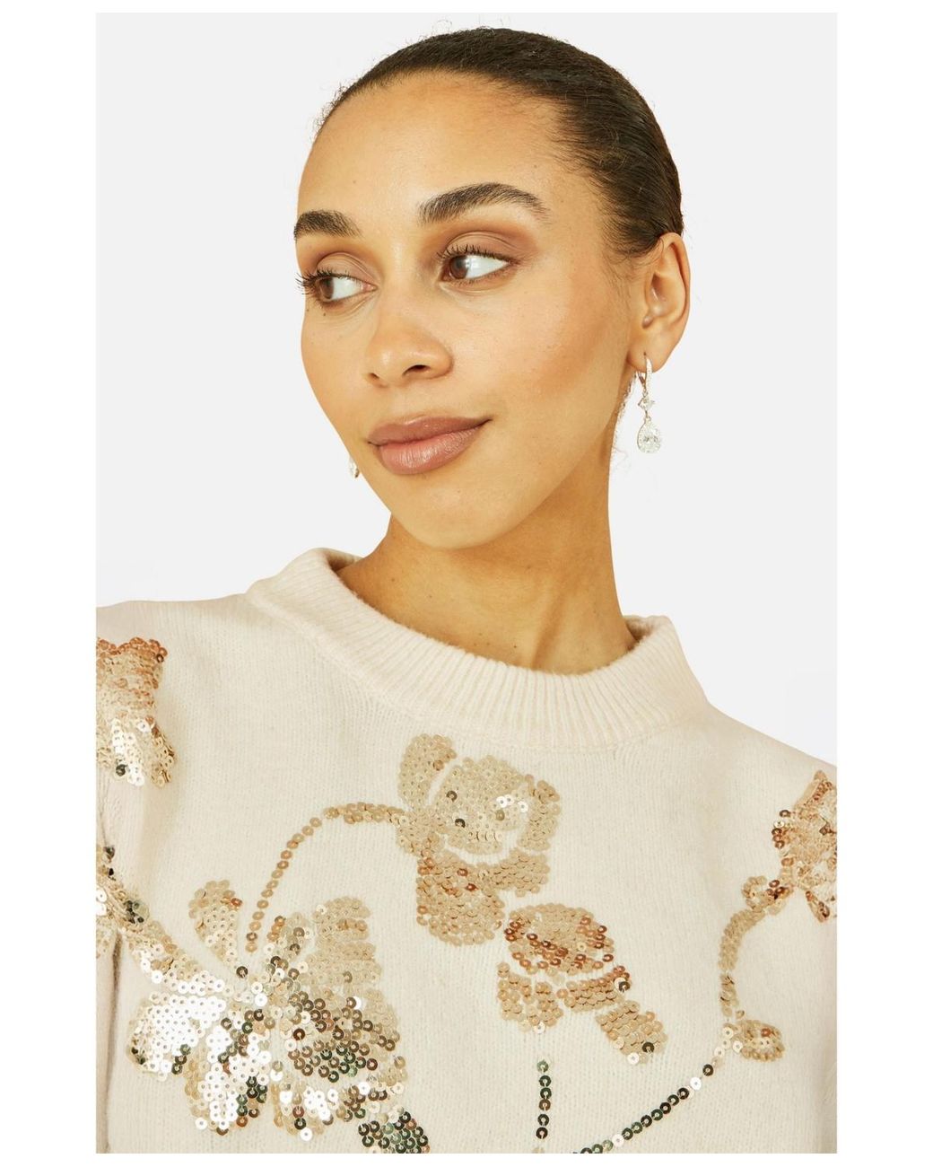 Yumi' 's Relaxed Fit Floral Sequin Sweater in Natural | Lyst