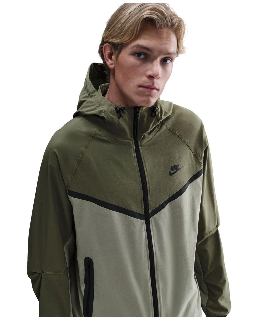 Nike Tech Woven Hooded Jacket in Green for Men | Lyst