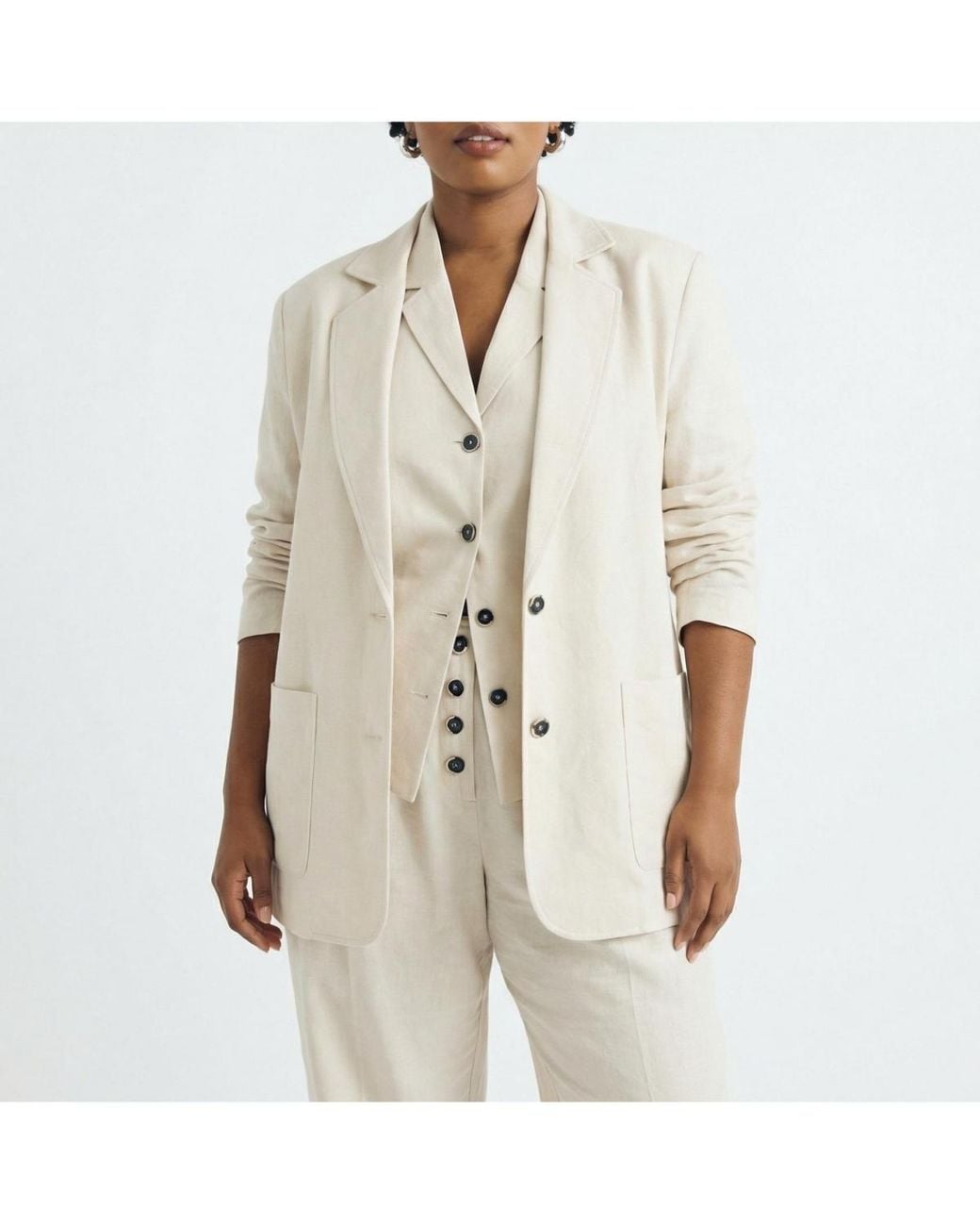 Plus Size Linen Blazer