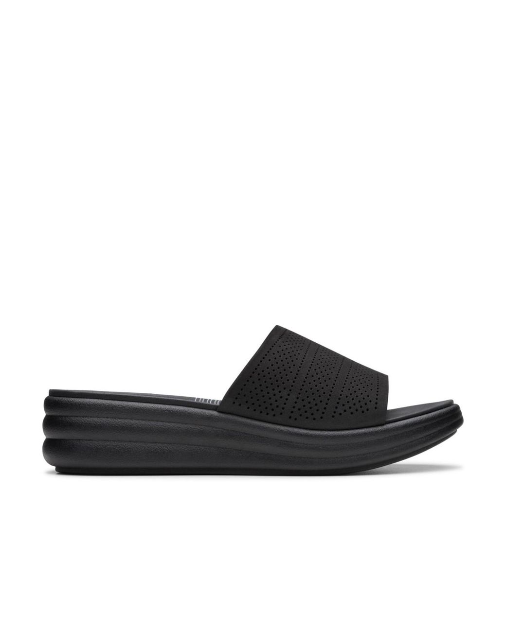 Clarks Cloudsteppers Drift Twist Slip-on Sandals in Black | Lyst