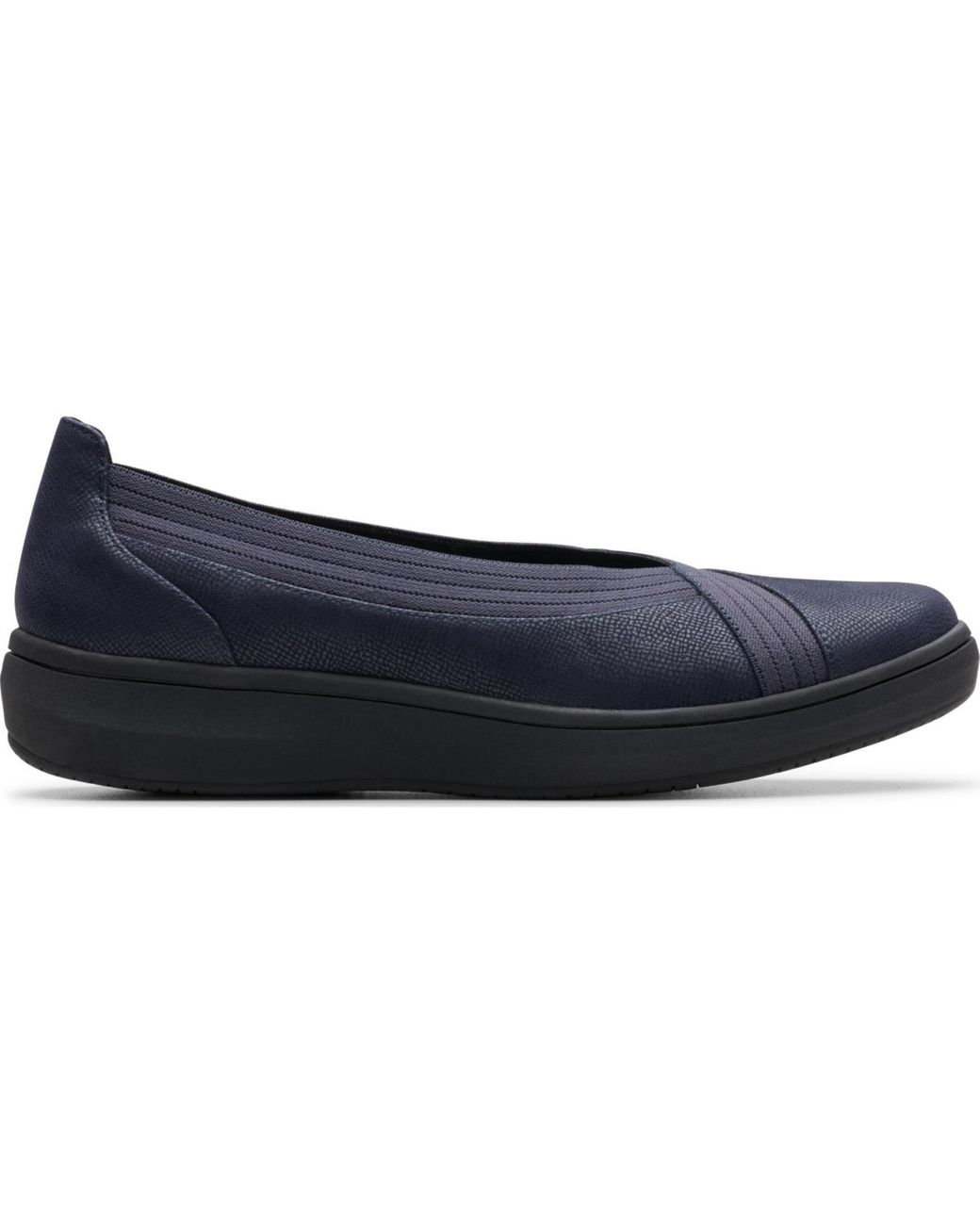 Clarks Cloudsteppers Breeze Sky Air Slip On Shoes in Blue | Lyst
