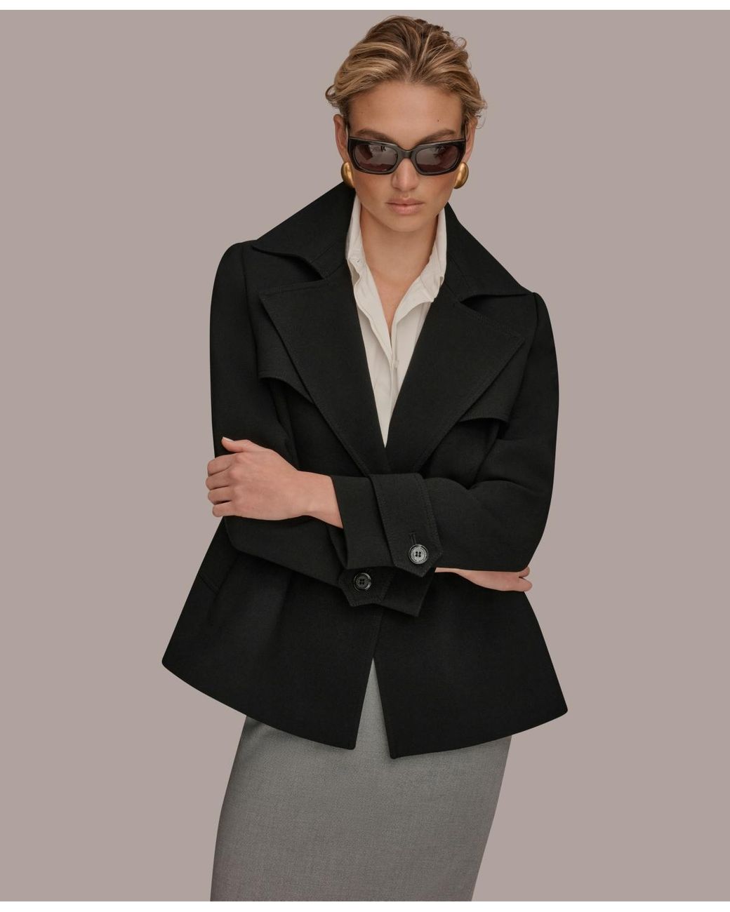 Donna Karan Short Crepe Notch Collar Trench Coat in Black | Lyst