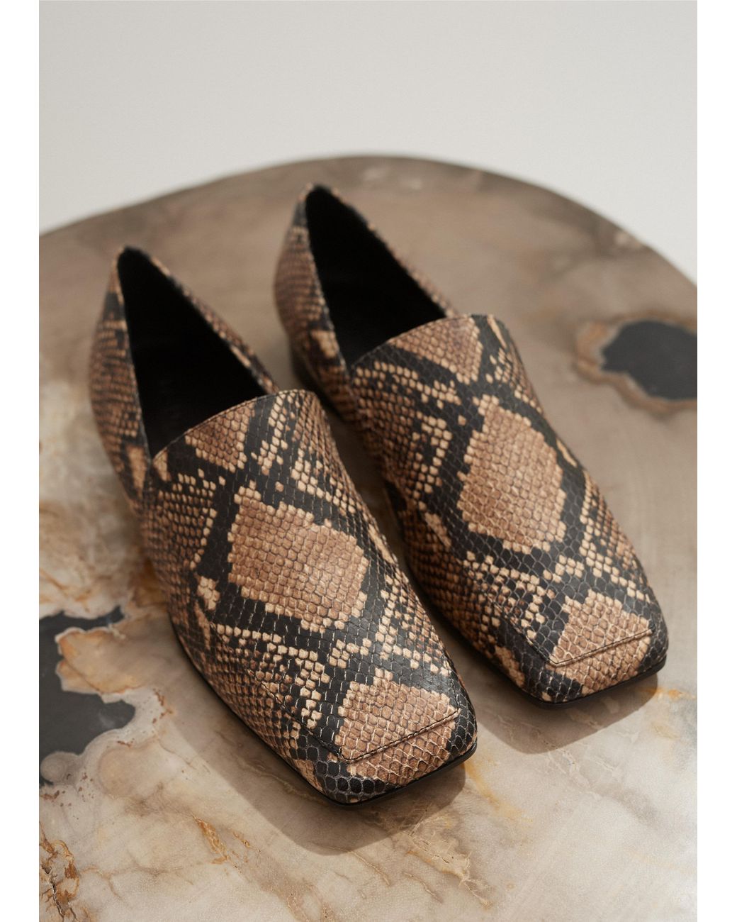 ME+EM Modern Snake-embossed Loafer in Black | Lyst