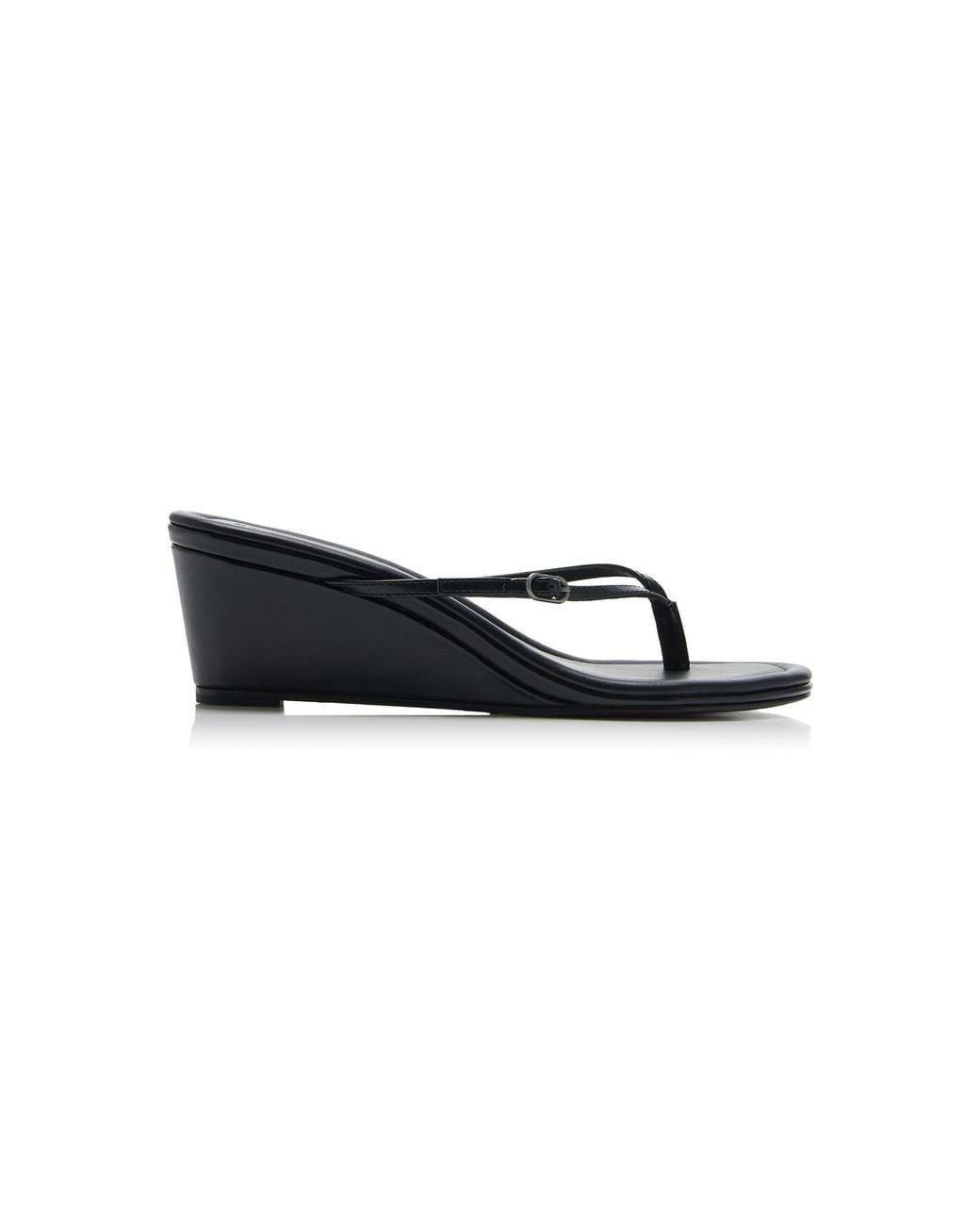 St. Agni Petit Belt Leather Wedge Thong Sandals in Black | Lyst