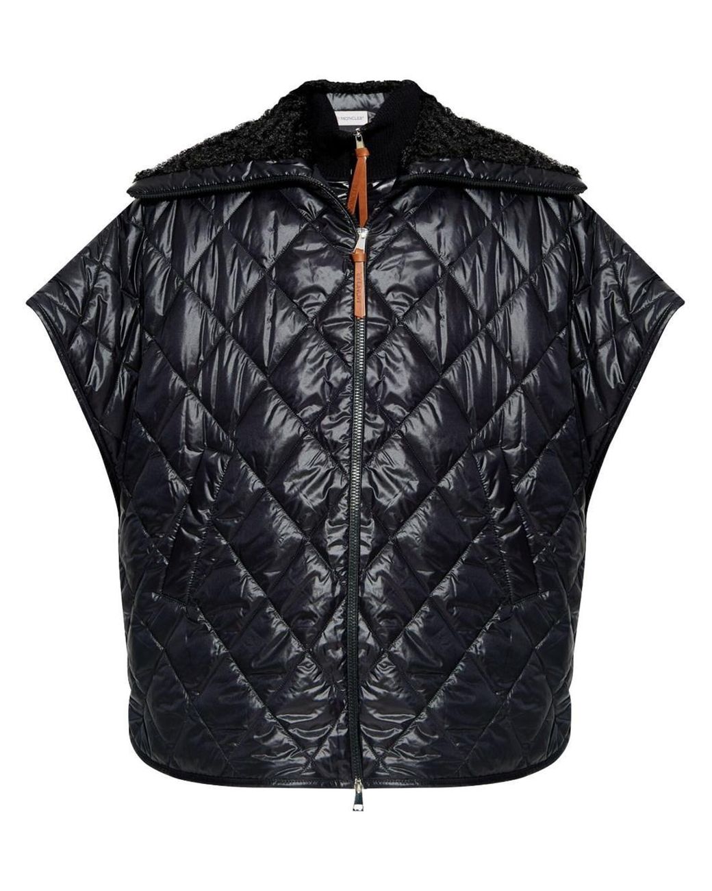 Moncler Diamond-Quilted Nylon Padded Cape in Black | Lyst