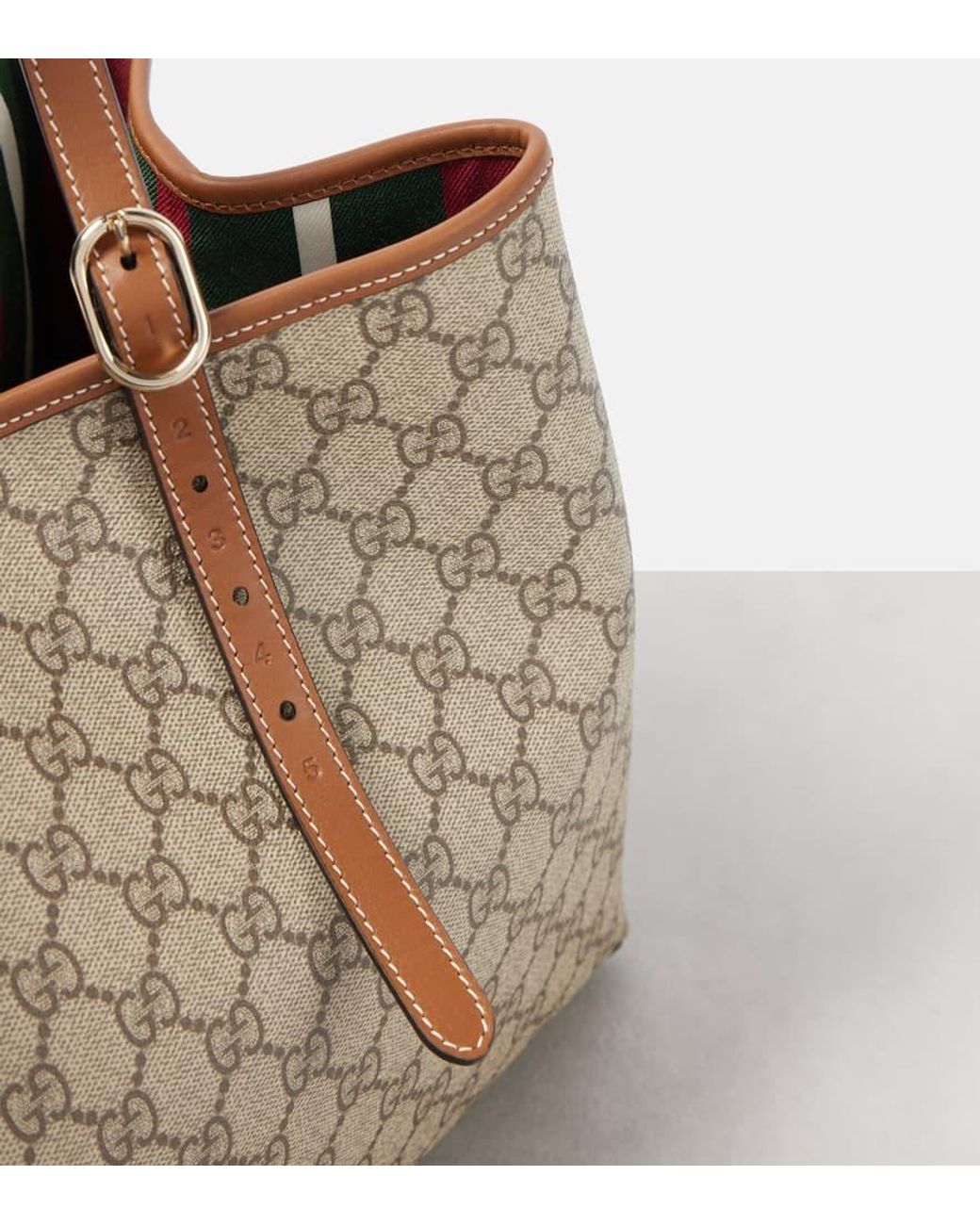 Gucci Gg Emblem Large Tote Bag in Natural | Lyst UK