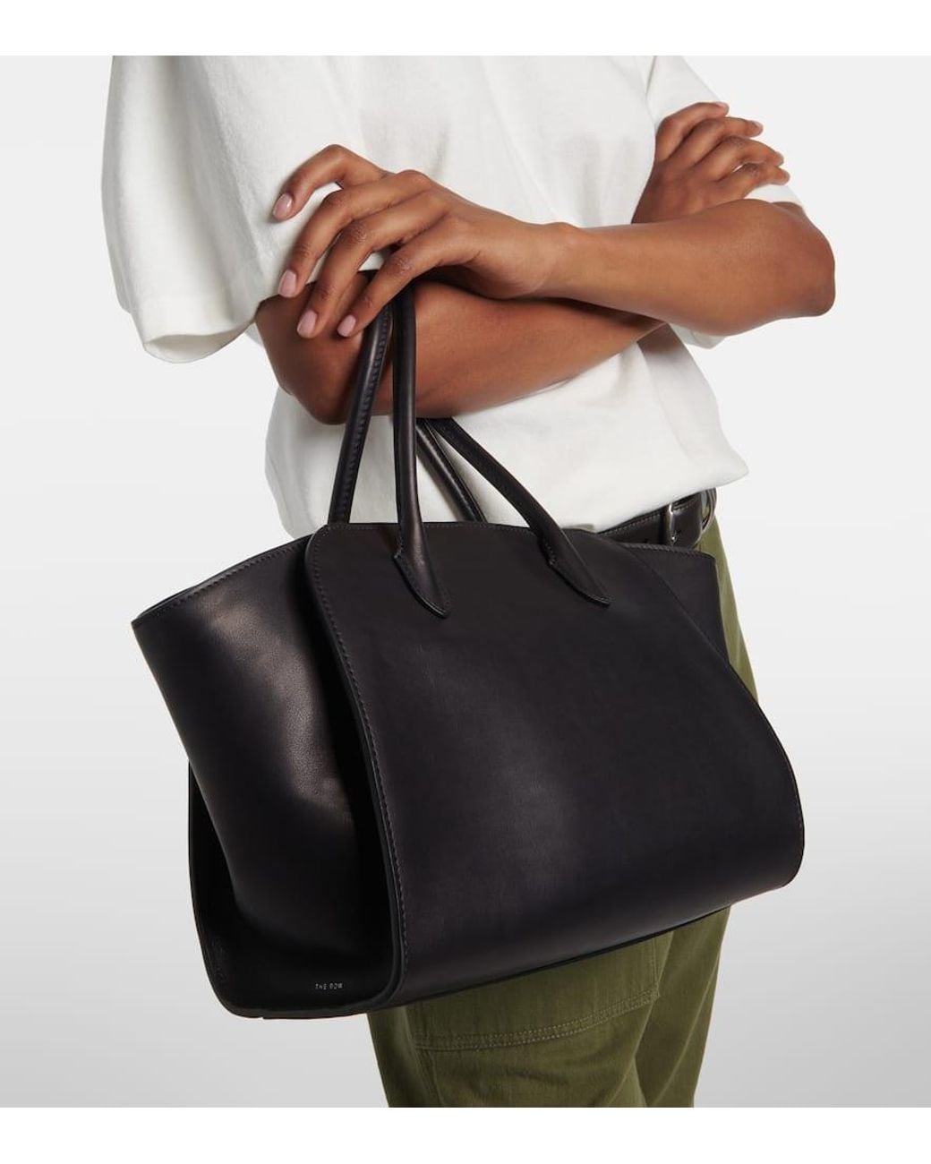 The Row Marlo 12 Leather Tote Bag in Black | Lyst