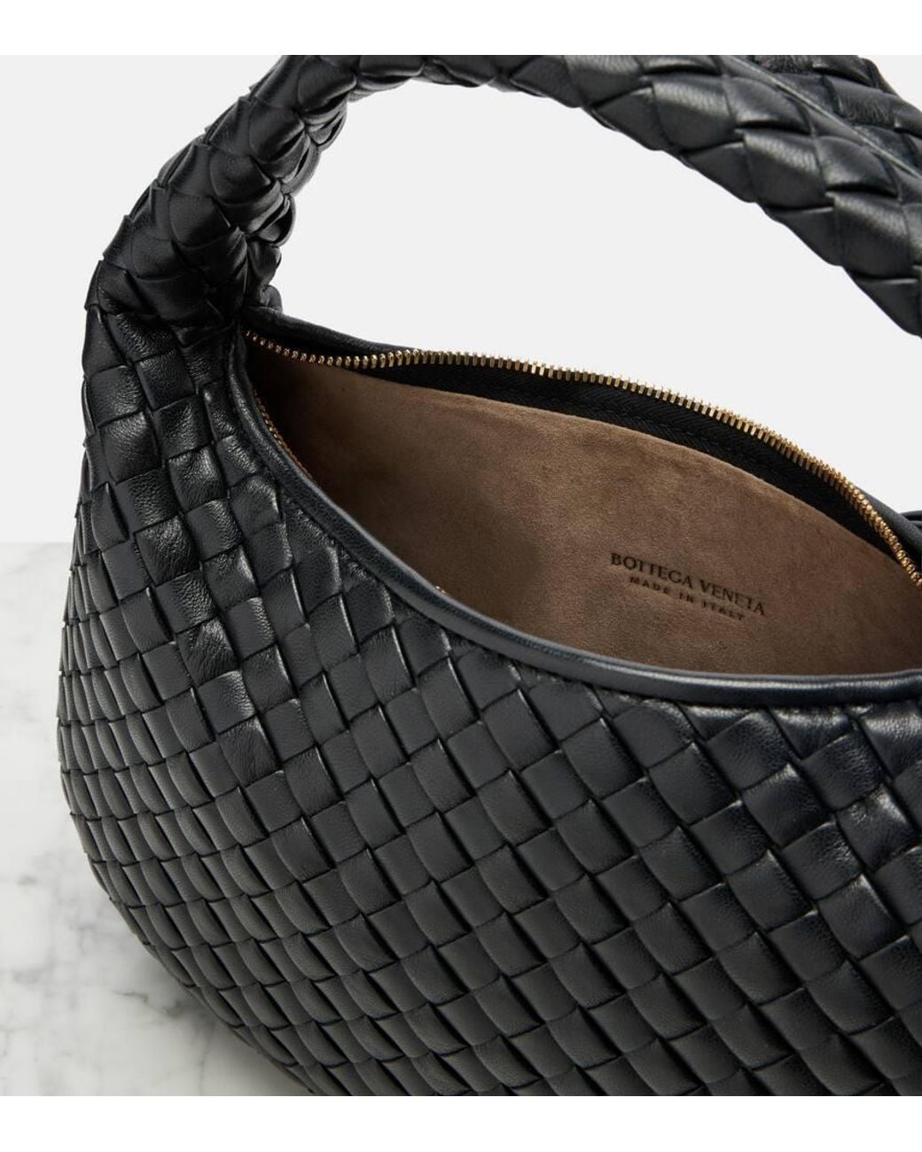 Bottega Veneta Veneta Intrecciato Small Top-Handle Bag in Black | Lyst