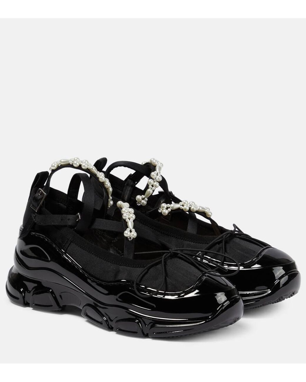 Simone Rocha Low Trek Faux Pearl-Embellished Shoes in Black | Lyst