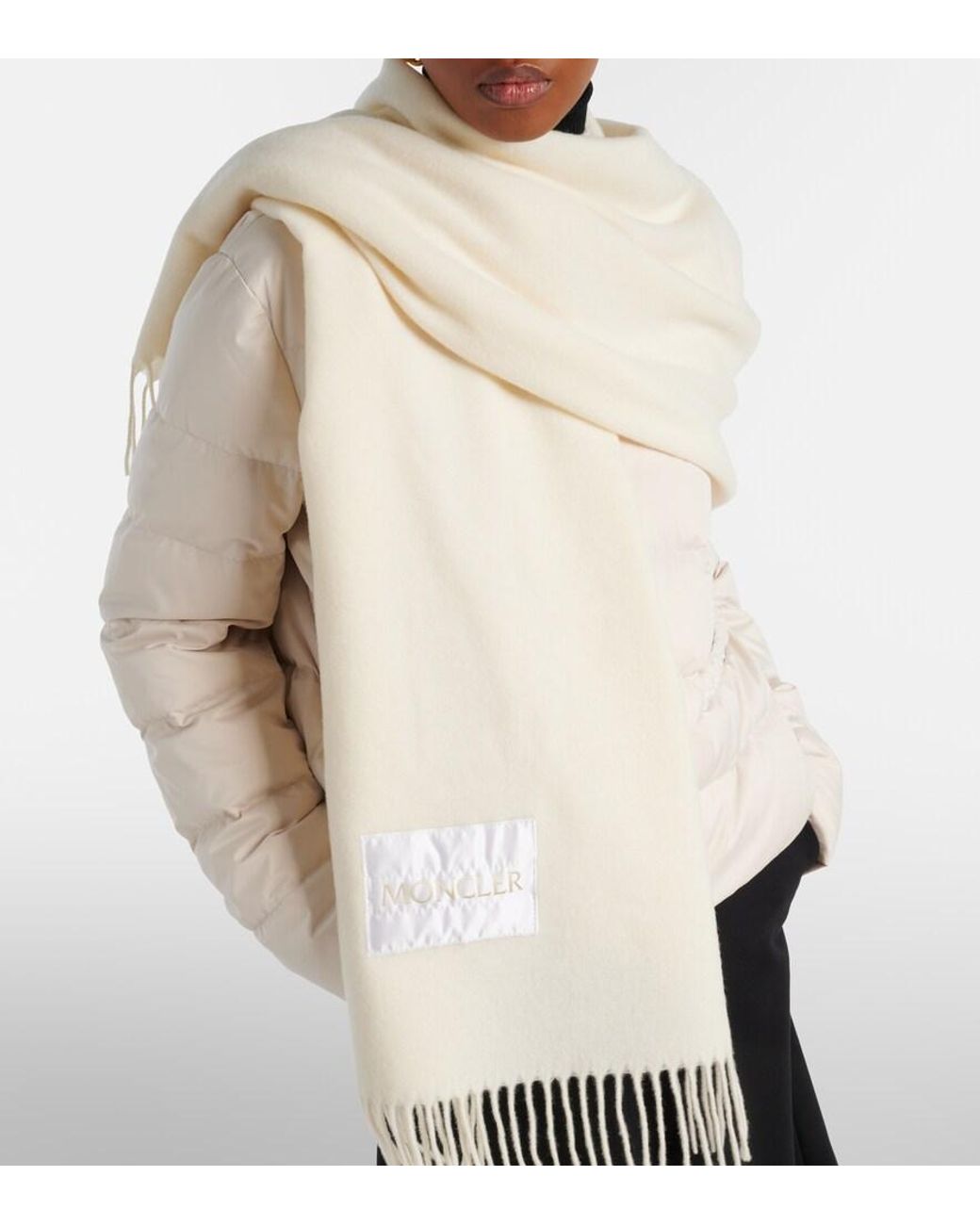 Moncler Logo Virgin Wool Felt Scarf in White | Lyst