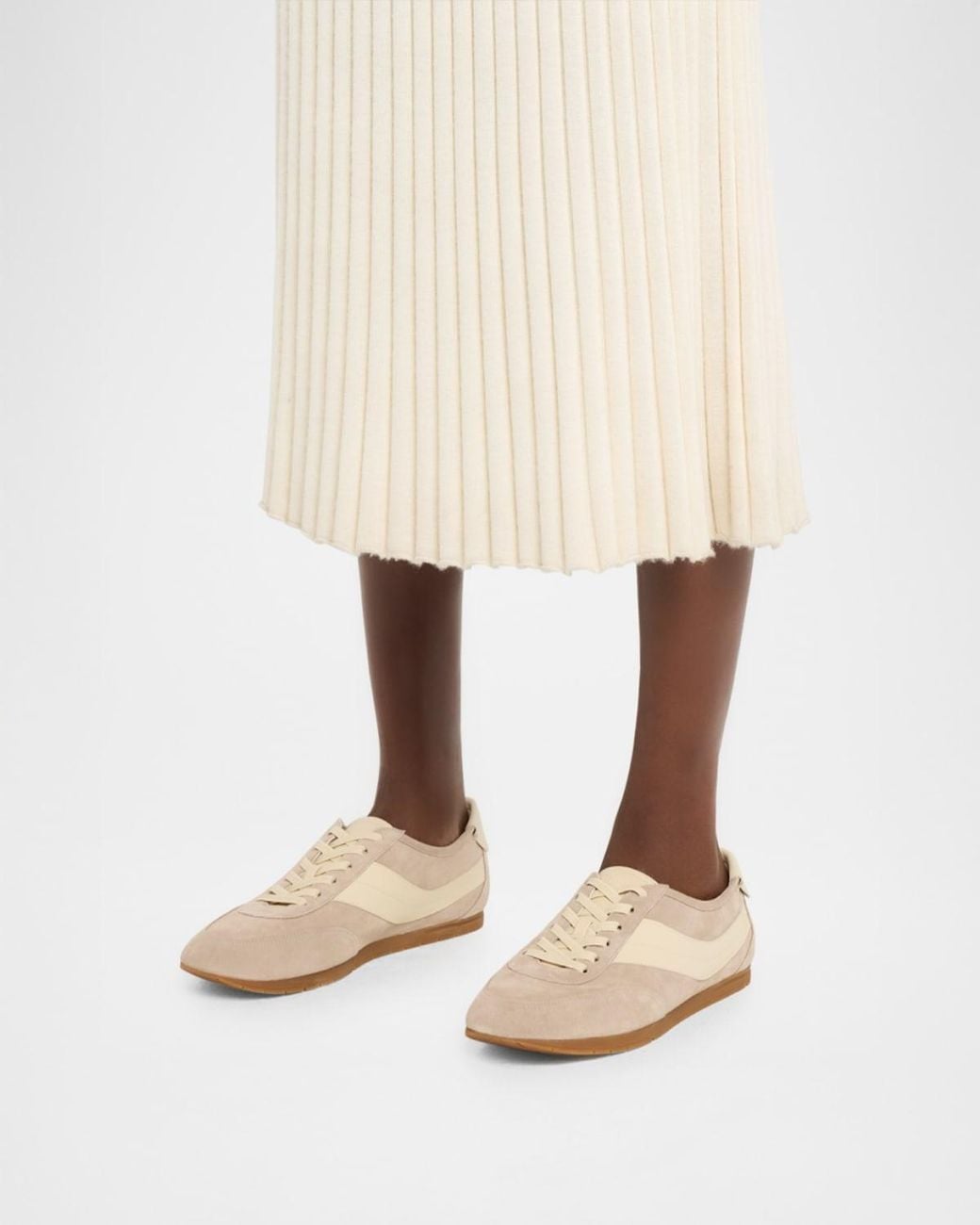 Vince La Runner Suede And Leather Runner Sneakers in Natural | Lyst