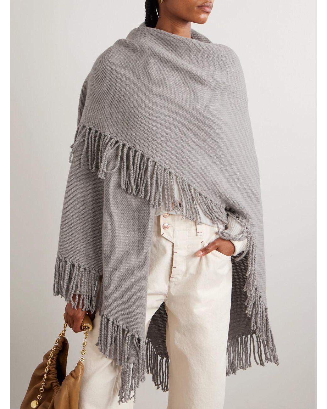 arch4 Fringed Cashmere Wrap in Grey | Lyst UK