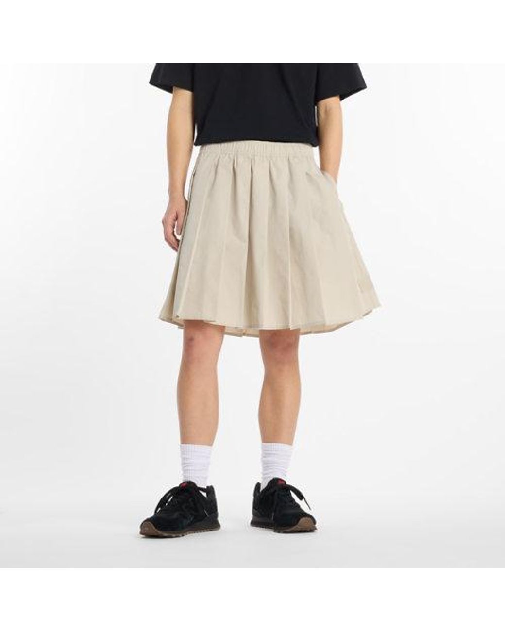 New Balance Lunar New Year Woven Skirt in Natural | Lyst UK