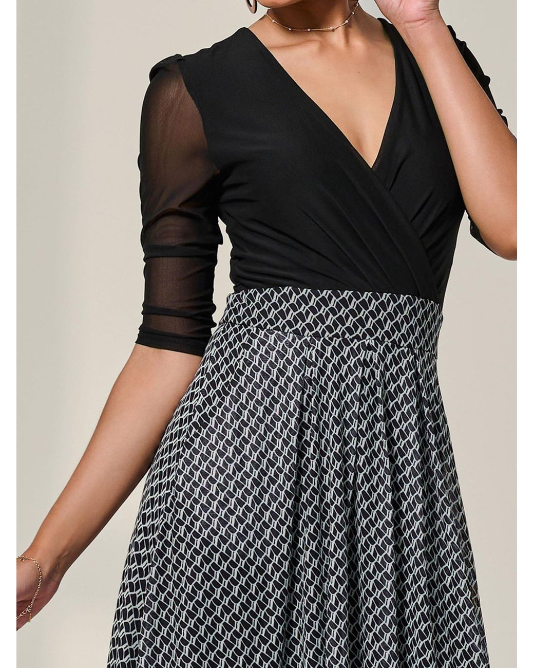 Jolie Moi Mesh Two Tone Half Sleeve Midi Dress in Black | Lyst