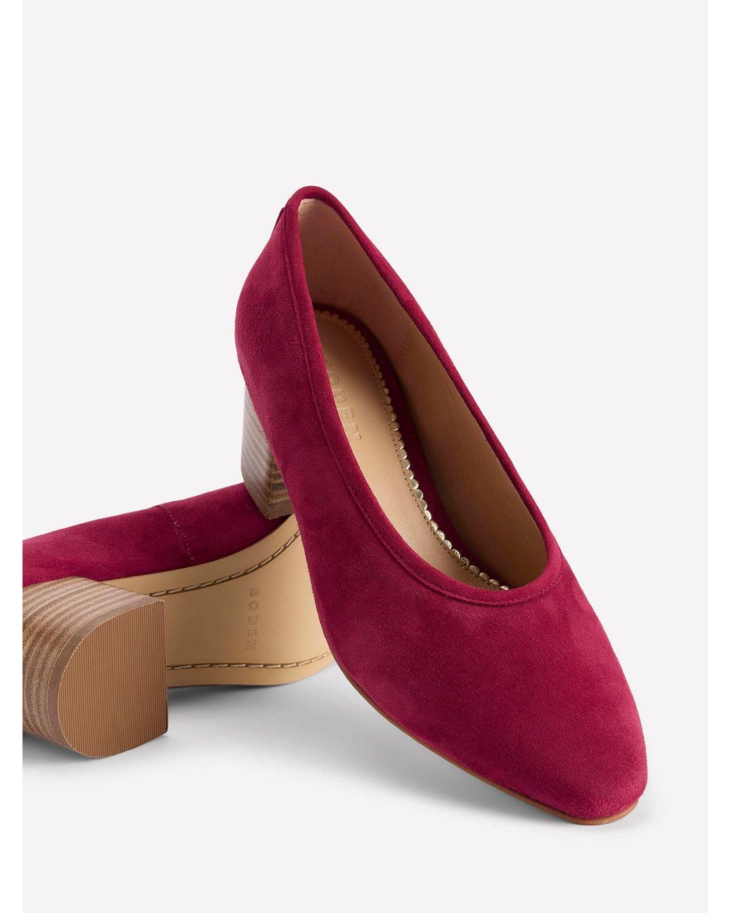 Boden Suede Block Heel Courts in Red | Lyst