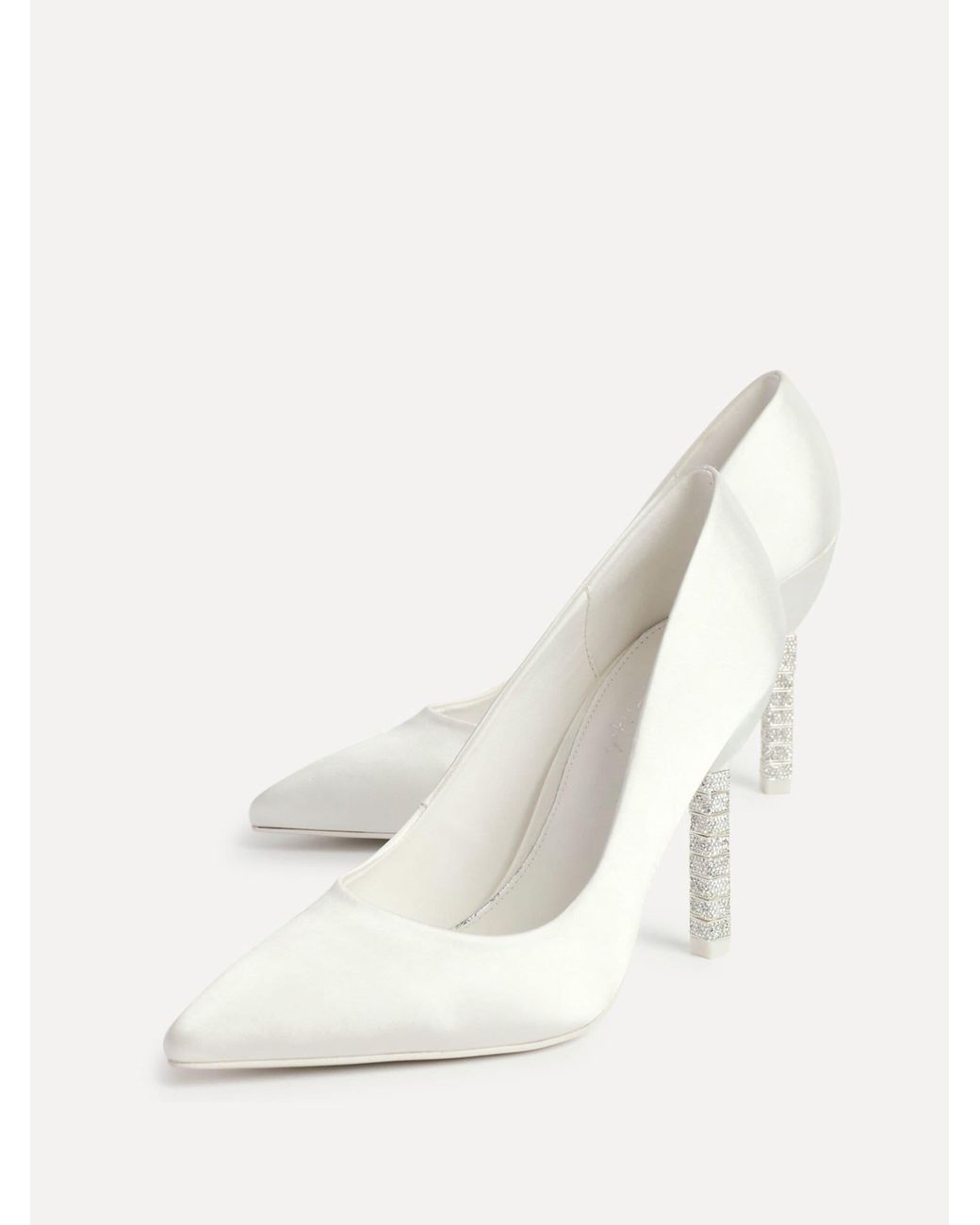 Linzi Adore Courts With Diamante Heel in White | Lyst