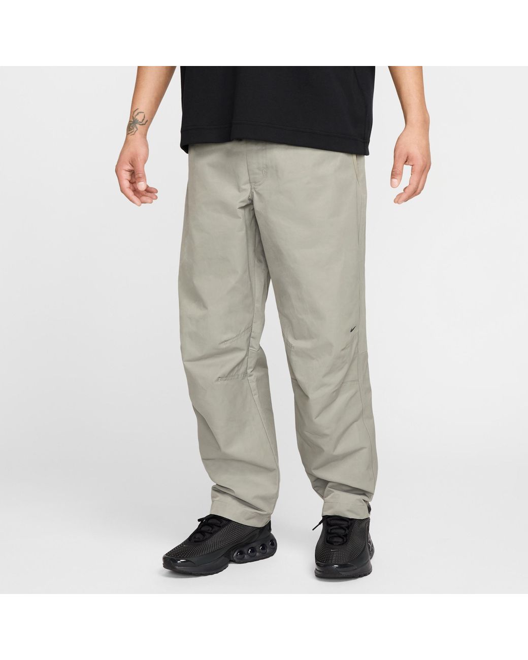 Nike Tech Woven Pants in Gray for Men | Lyst
