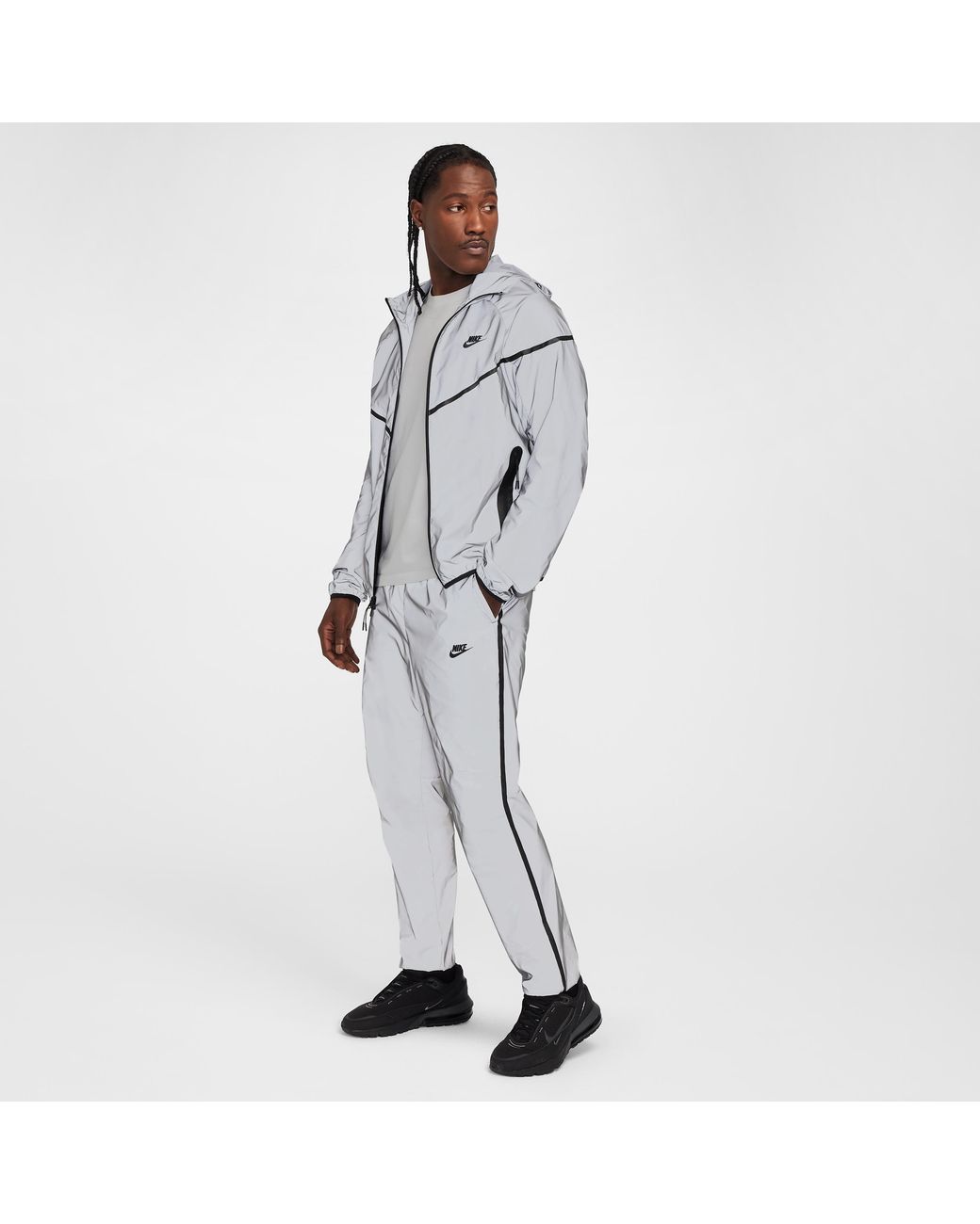 Nike Tech Woven Reflective Pants in Gray for Men | Lyst