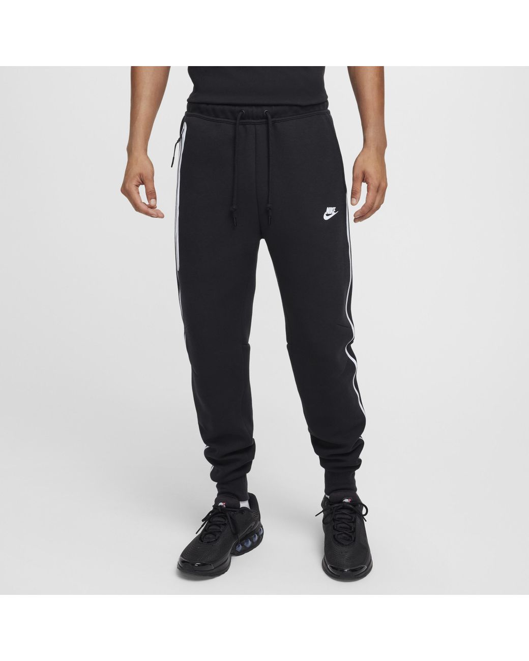 Nike Tech Reflective Design Details Fleece Joggers in Black for Men | Lyst