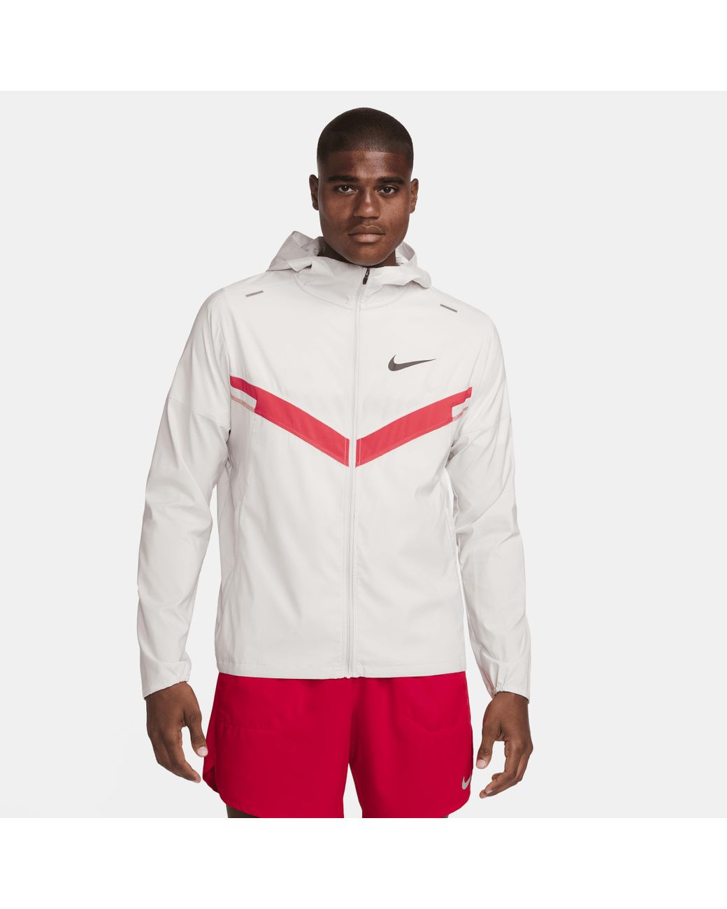 Nike Repel Windrunner Uv Running Jacket 50% Recycled Polyester in Red ...