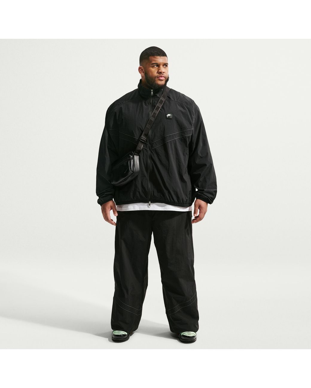 Nike Air Windrunner Track Jacket in Black for Men | Lyst