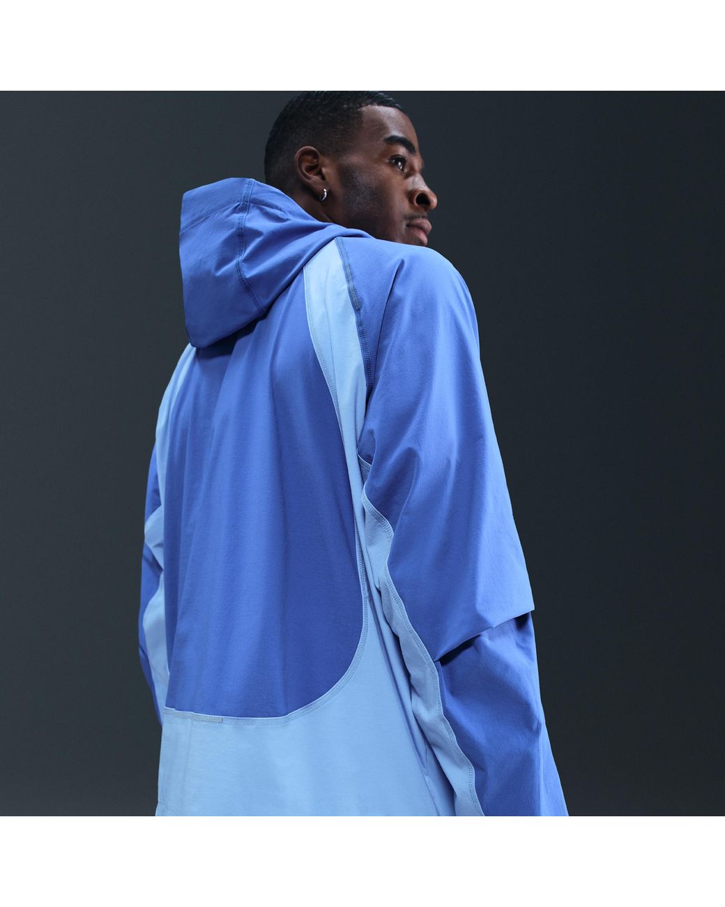 Nike Tech Dri-Fit Woven Color-Block Windrunner Loose Jacket in Blue for ...