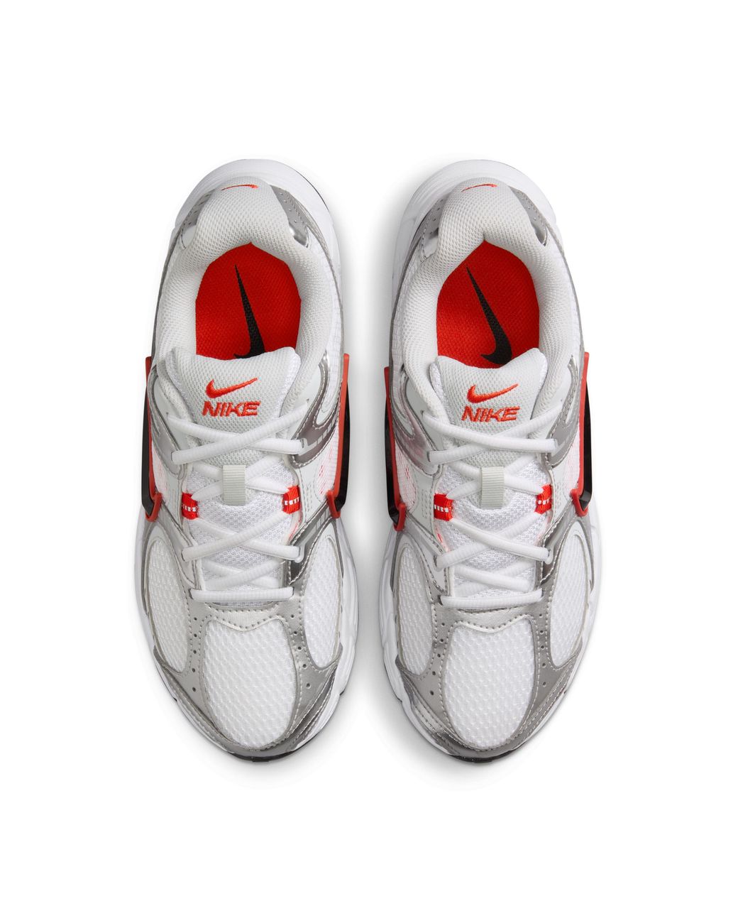 Nike V5 Rnr Shoes With Reflective Accents in Gray | Lyst