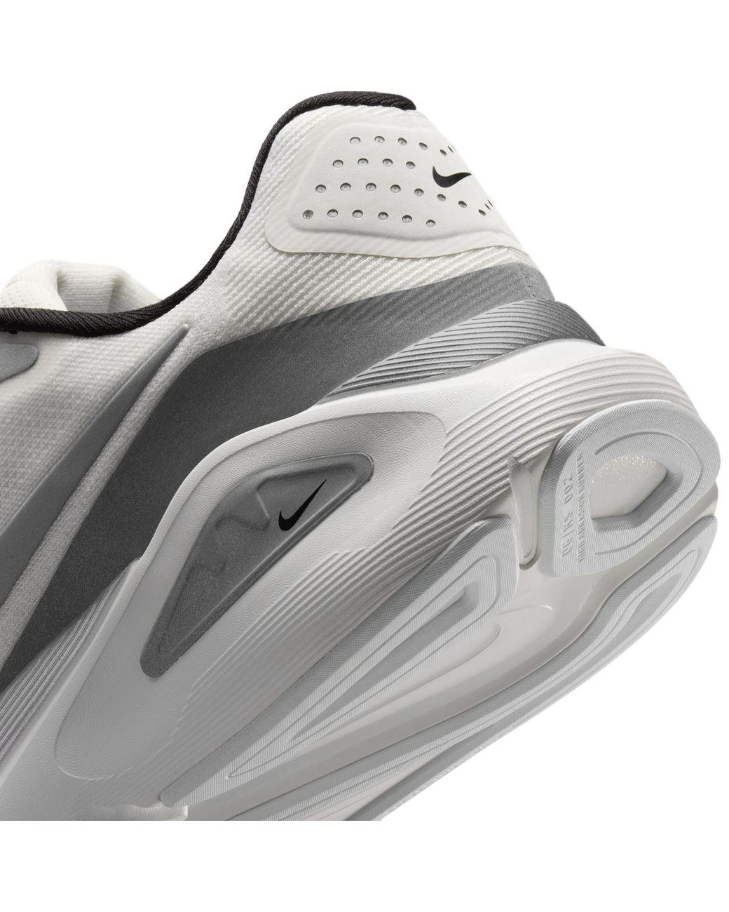 Nike Structure 26 Road Running Shoes in Gray for Men | Lyst