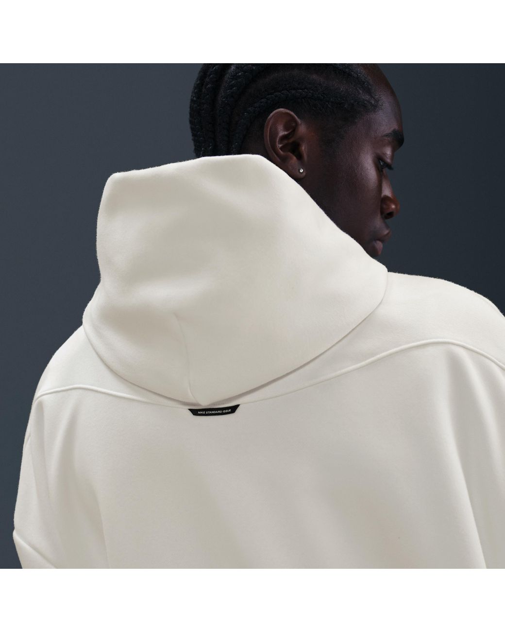 Nike Standard Issue Therma-Fit Brushed Basketball Pullover Hoodie in ...