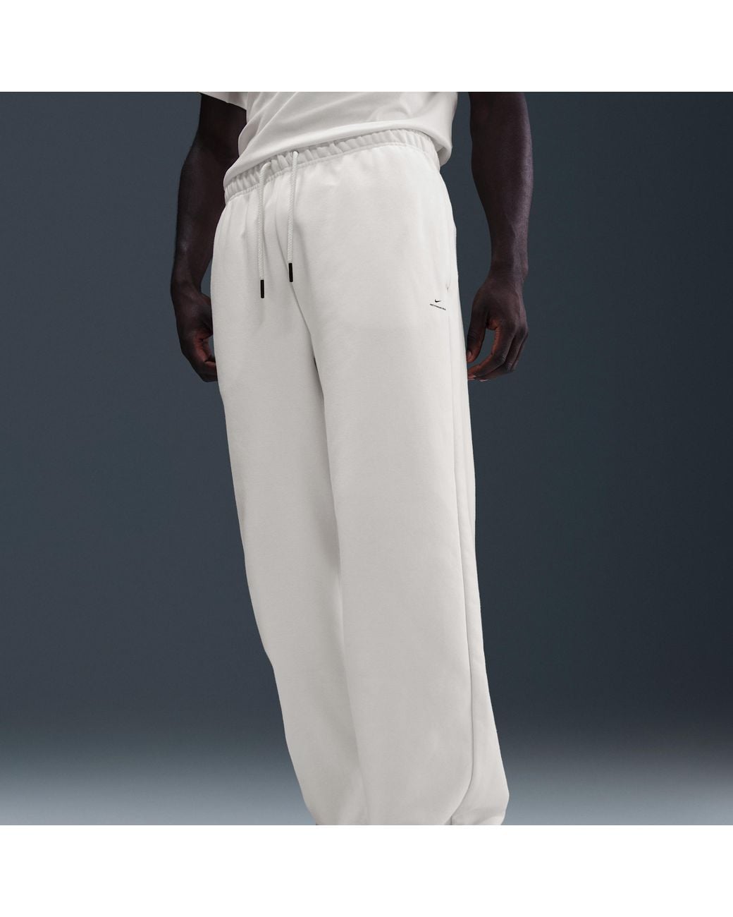 Nike Standard Issue Therma-Fit Brushed Open-Hem Basketball Pants in ...