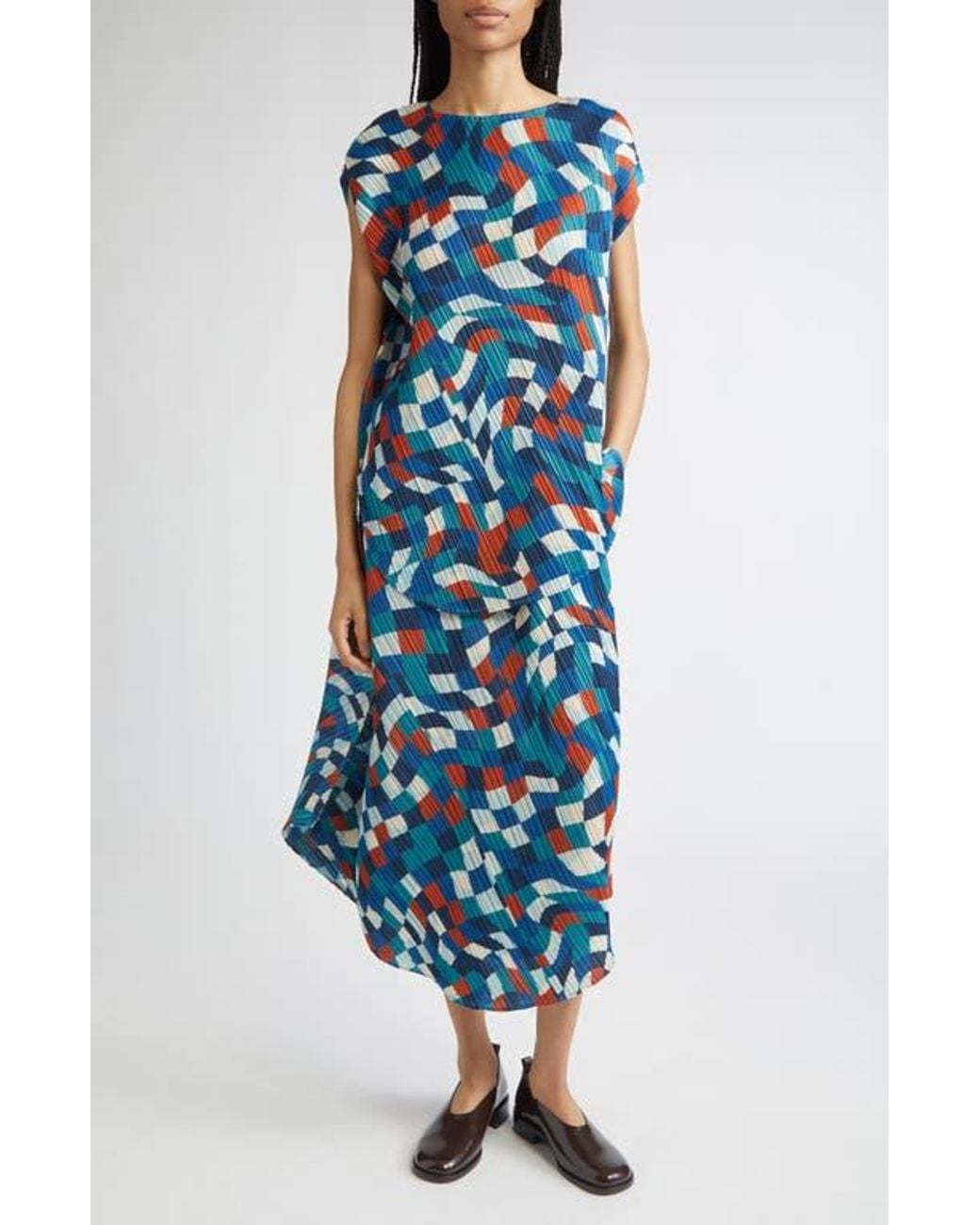 Pleats Please Issey Miyake Dancing Square Pleated Top in Blue | Lyst