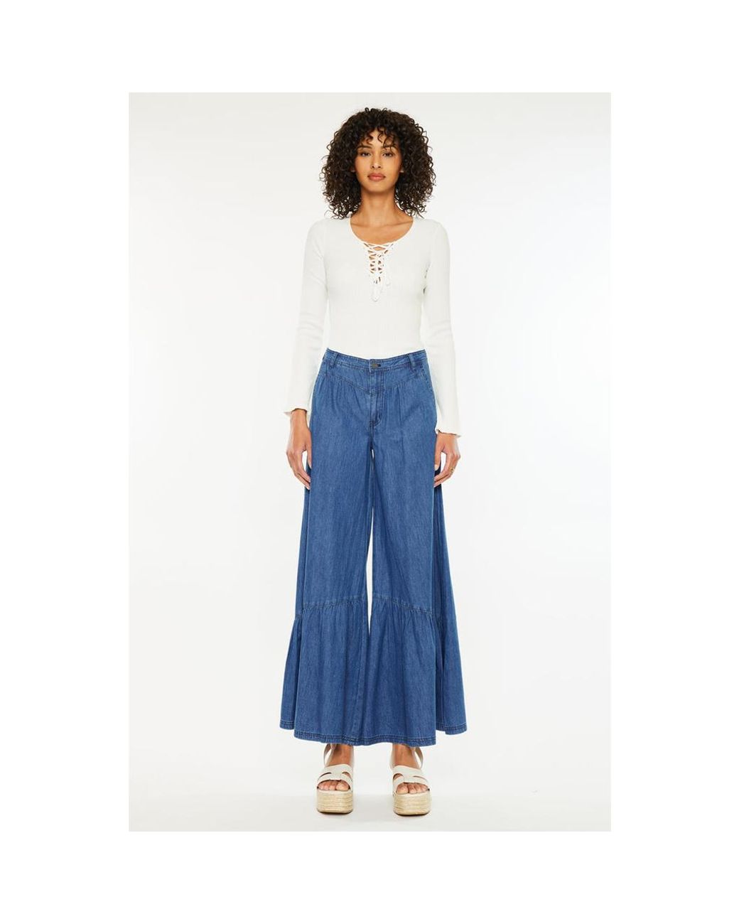 Kancan Daria Ultra High Rise Wide Jeans in Blue | Lyst