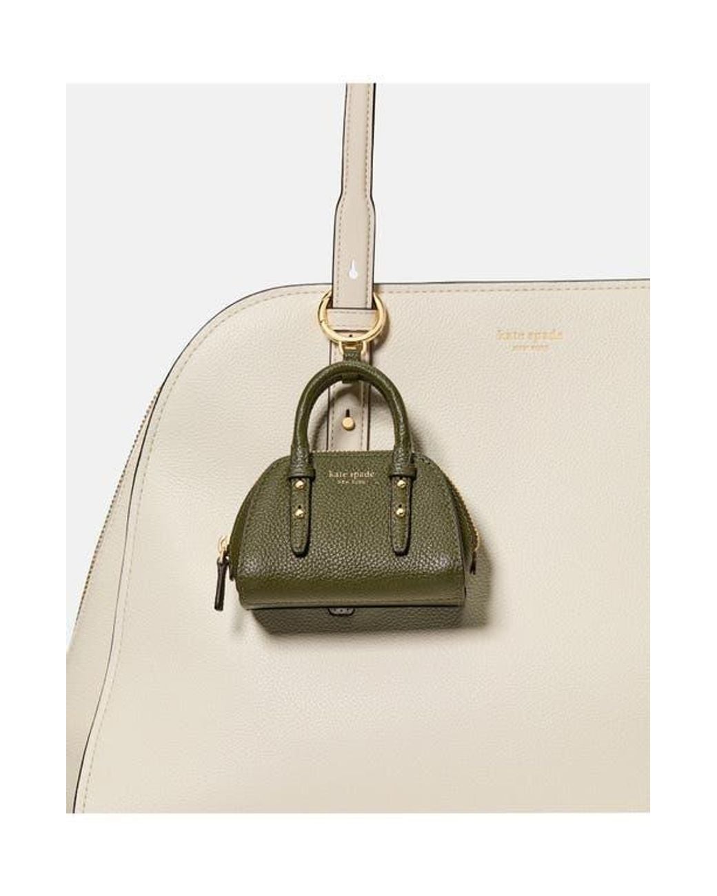 Kate Spade Charmed Pebble Leather Key Fob in Green | Lyst