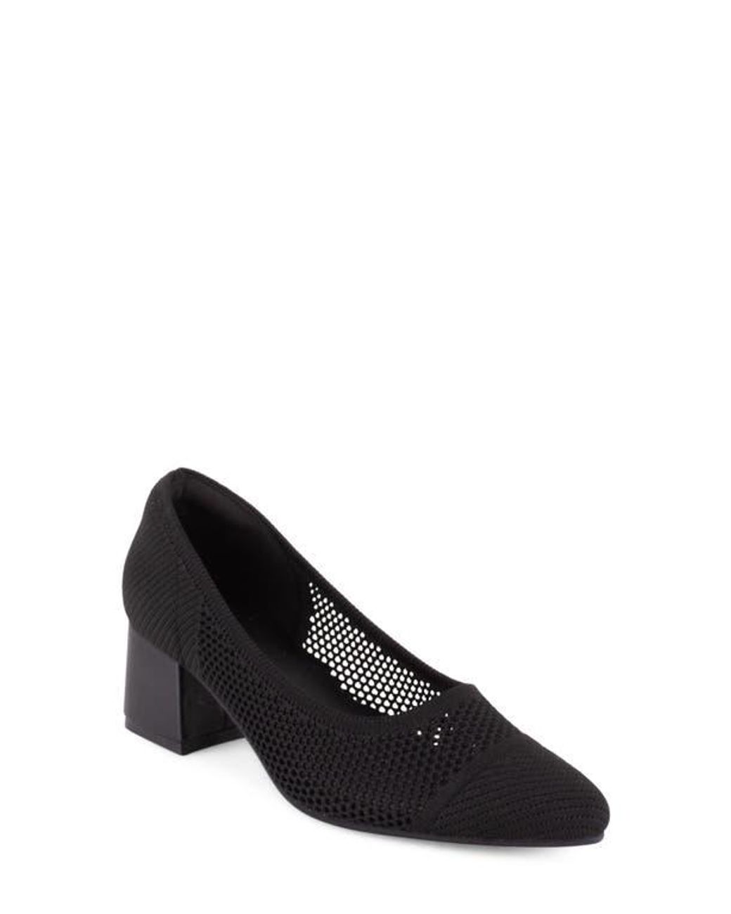 Tahari Basilica Cap Toe Pump in Black | Lyst