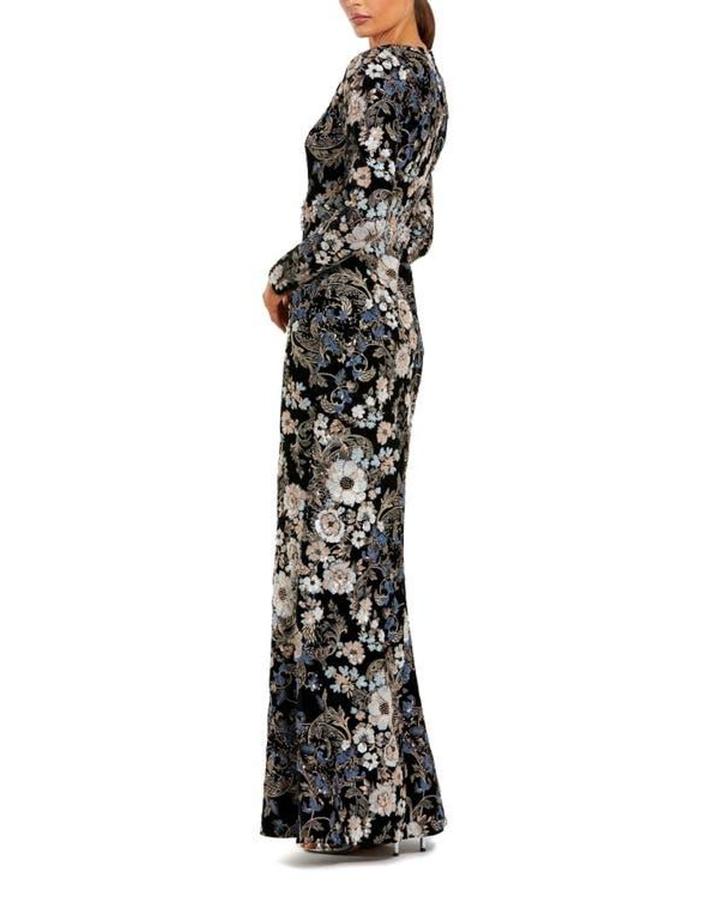 Mac Duggal Embroidered Velvet Long Sleeve Scoop Neck Gown in Black | Lyst