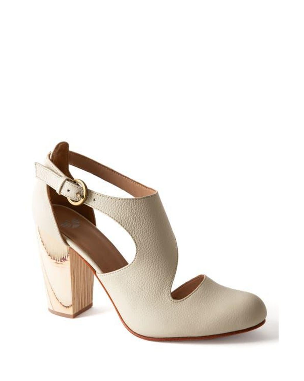 Fortress Luna Naya Asymmetric Cutout Pump in Metallic | Lyst