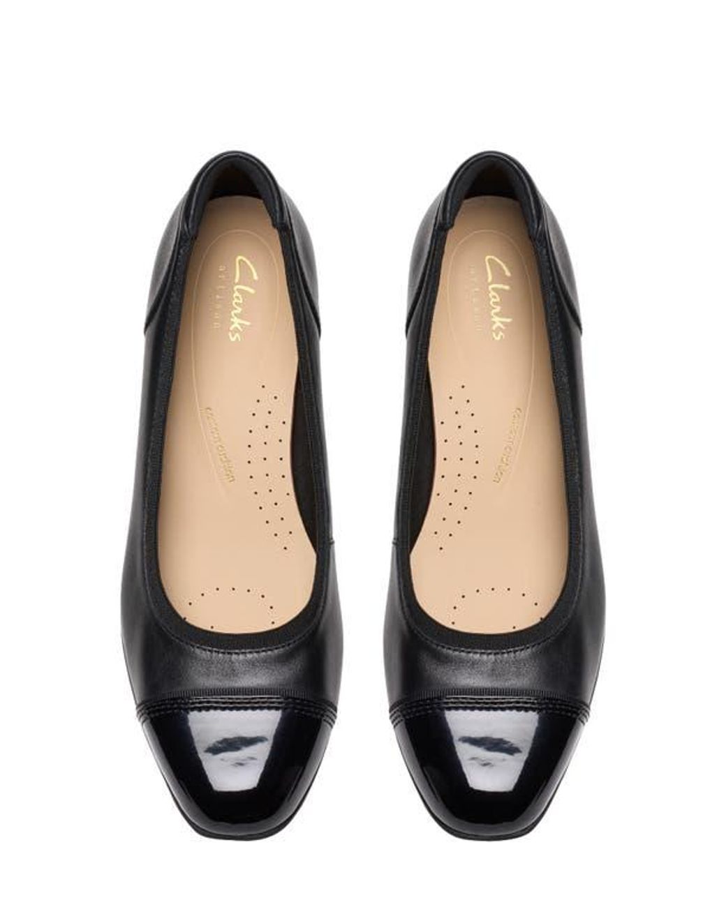 Clarks Krystine May Cap Toe Pump in Black | Lyst