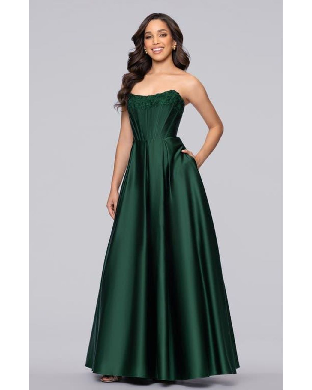 Blondie Nites Lam Corset Strapless Satin Gown in Green | Lyst