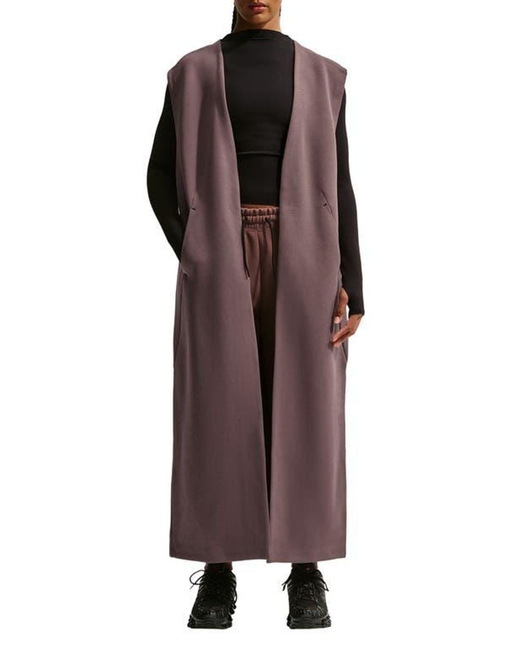 Nike Oversized Sleeveless Tech Fleece Duster in Brown | Lyst